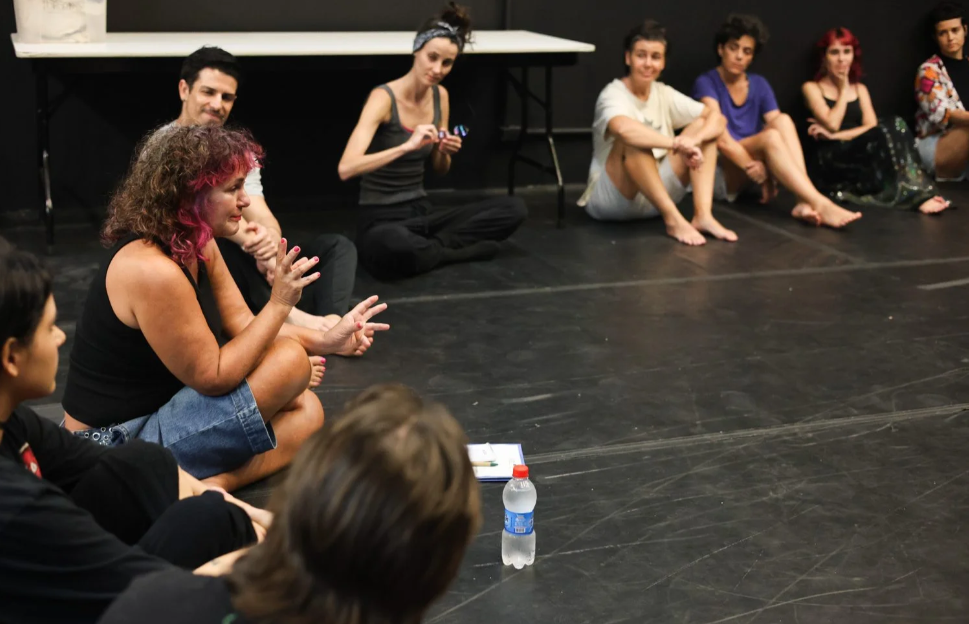 Curso “CORPO-MANIFESTO” inicia na SP Escola de Teatro; veja como foi